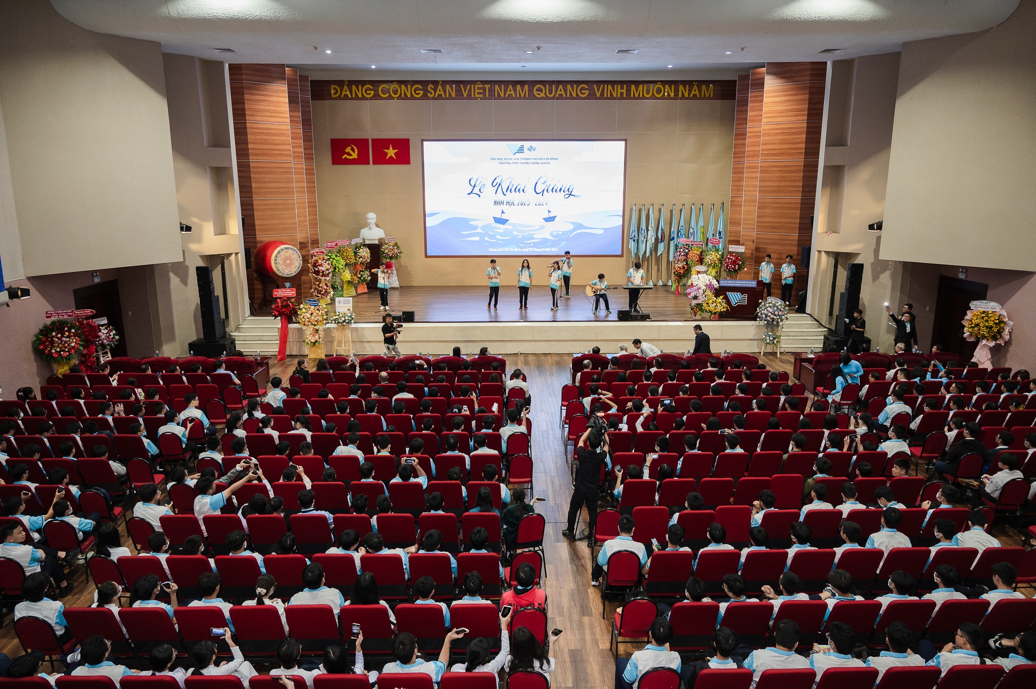 Thông báo v/v tổ chức lễ Khai giảng năm học 2023-2024 - Trường Phổ ...